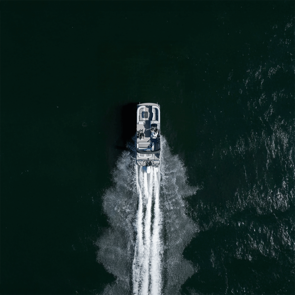 Pontoon Boat Rentals | Sun Life Blue Turtle Bay Marina